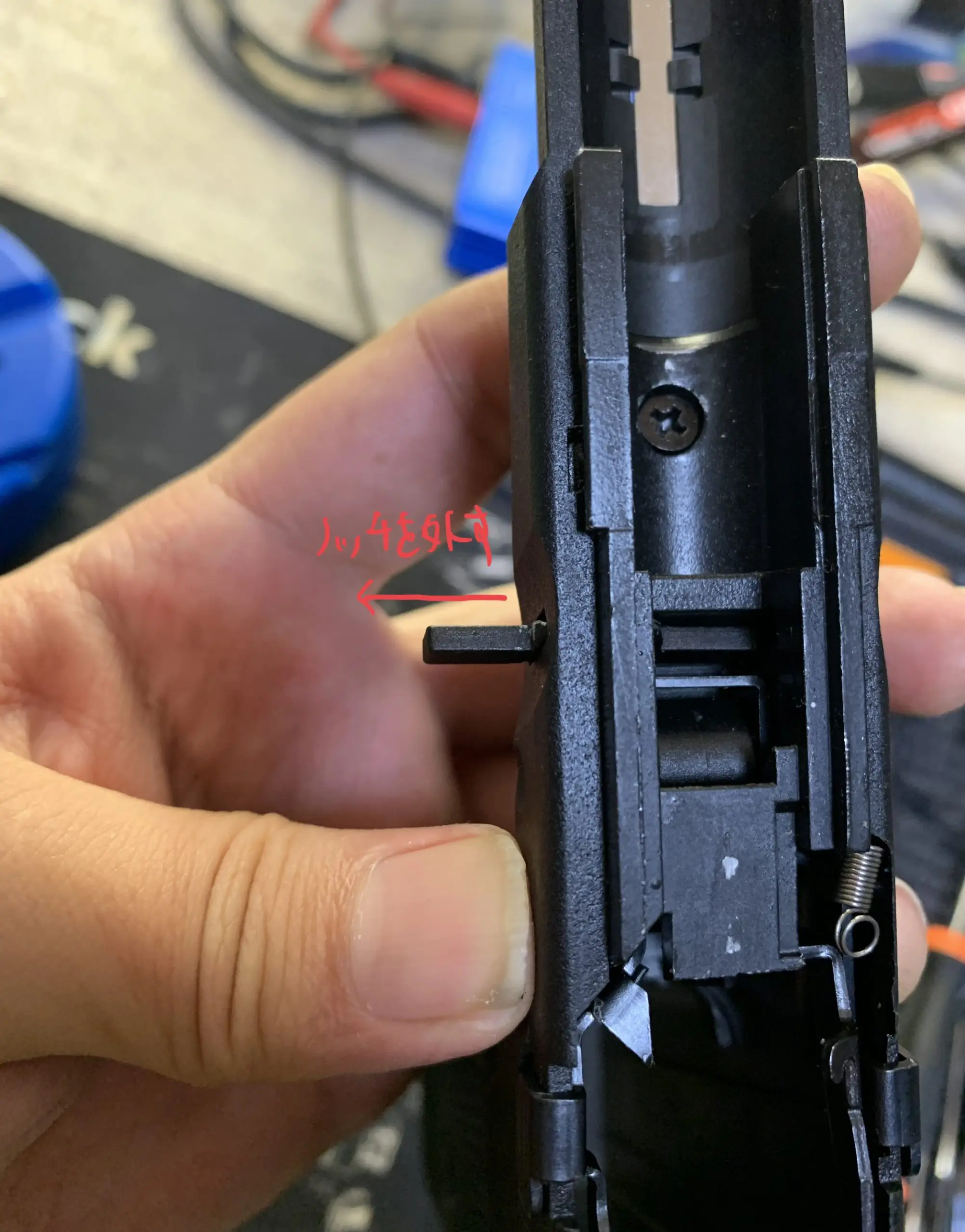 BATON BG-17 CO2GBB（グロック17 GEN.5） フレームの分解